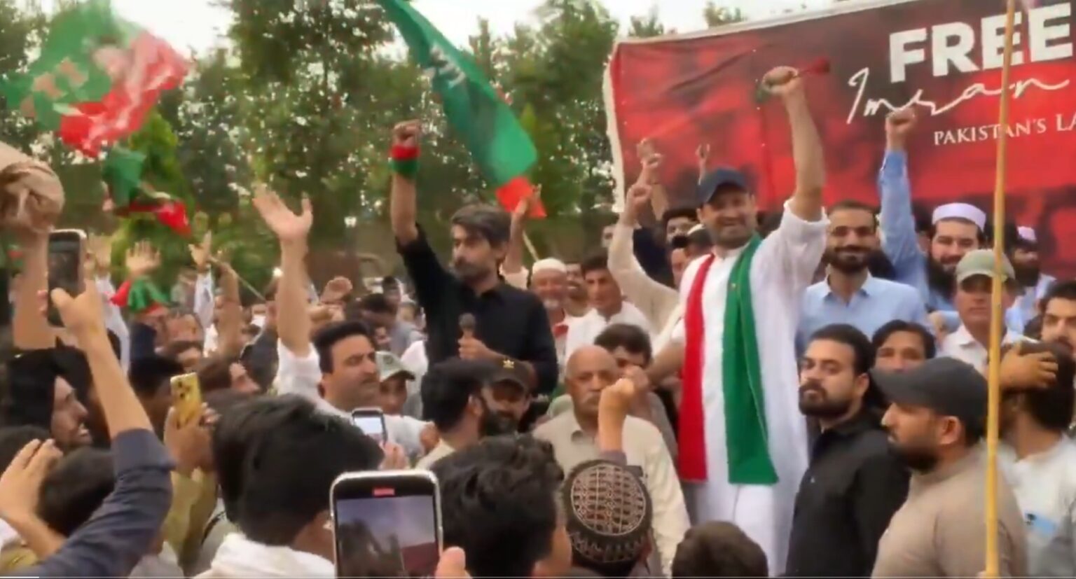 Soldier Speaks | Major (Retd) Adil Raja | Rights Activist | Independent ...